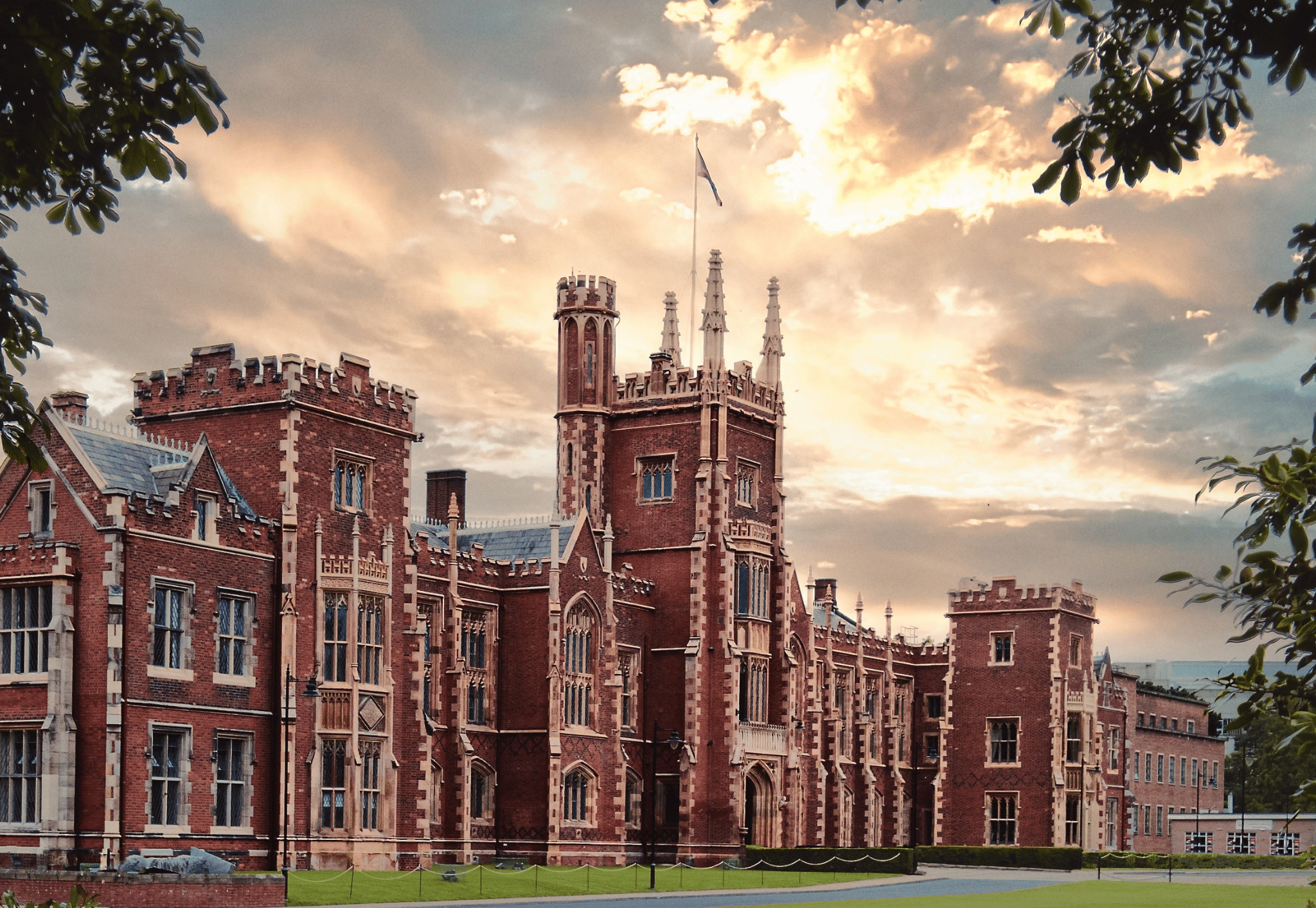 Lynn Building Queens University Belfast - AD Calverts